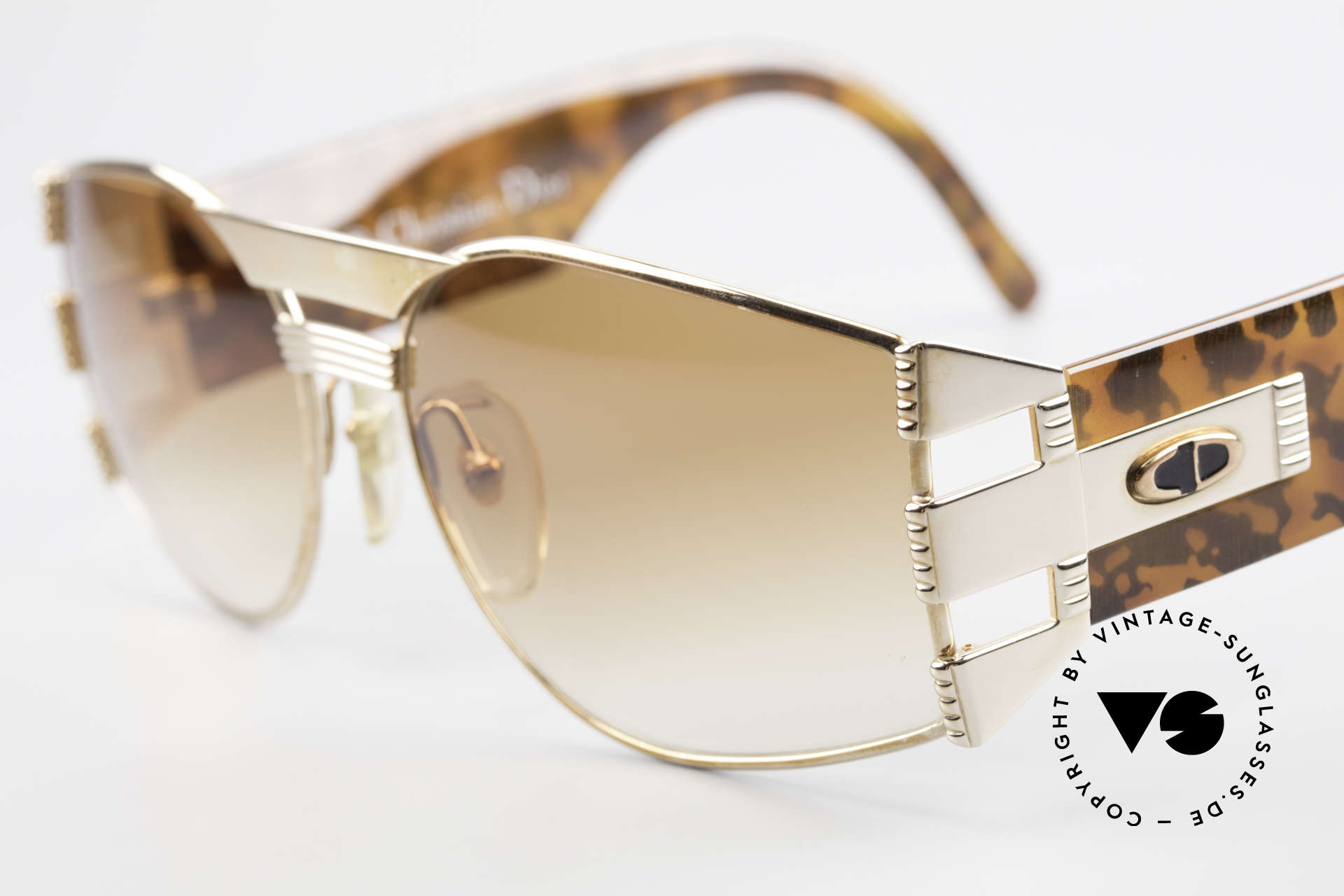 Sunglasses Christian Dior 2562 Vintage Designer Frame 80s