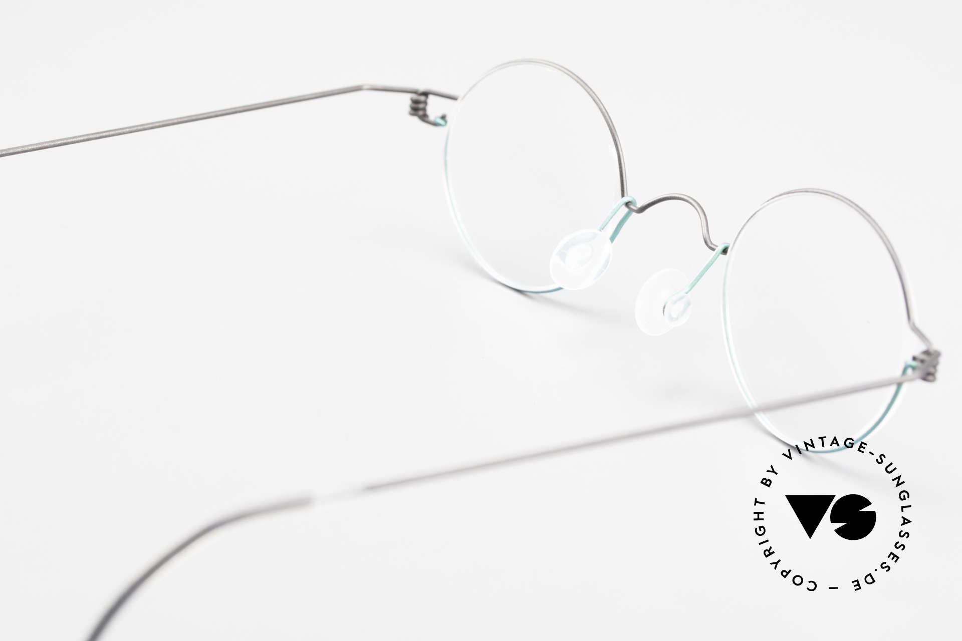 Glasses Lindberg Corona Air Titan Rim Small Round Titanium Frame