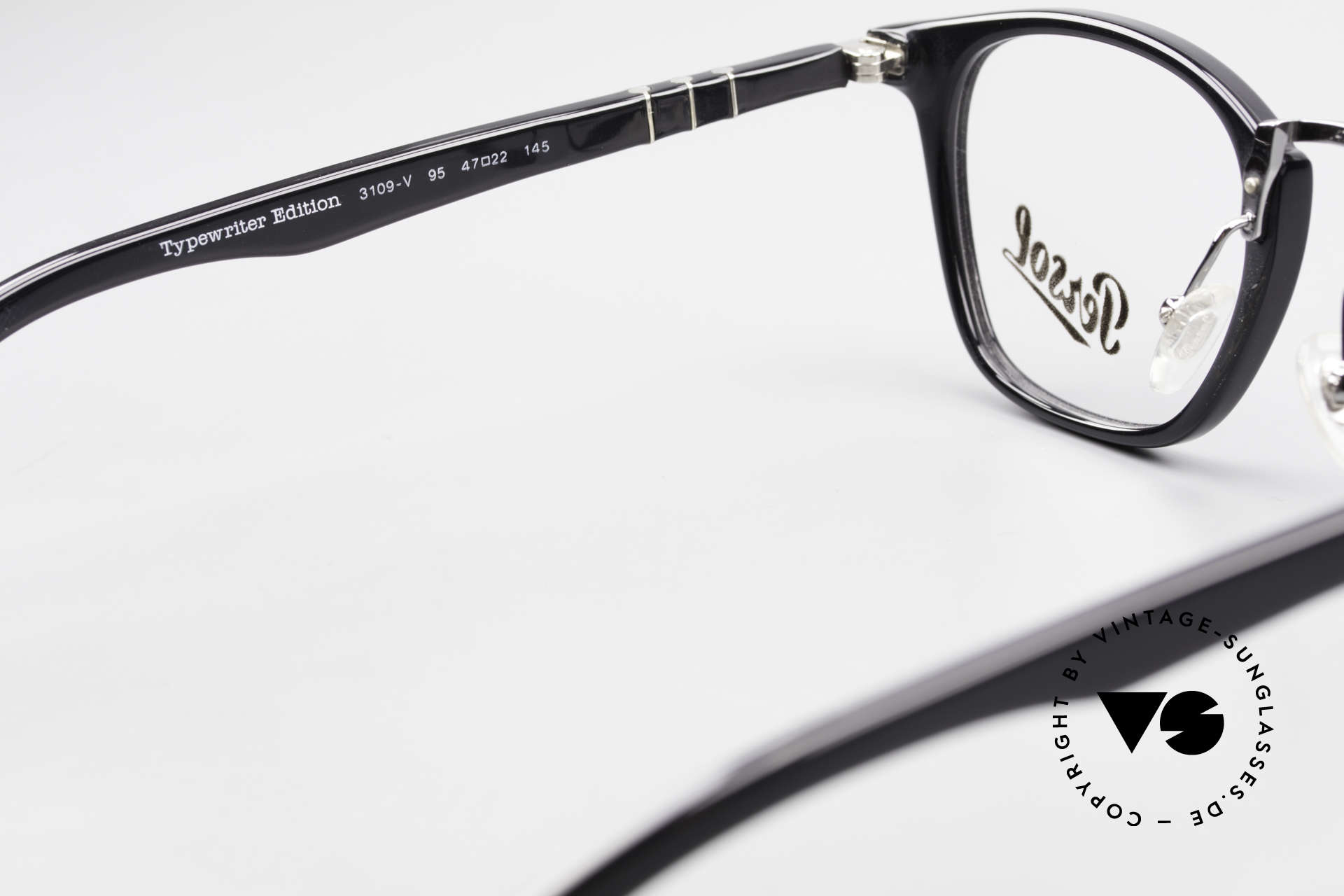 Glasses Persol 3109 Typewriter Edition Eyewear