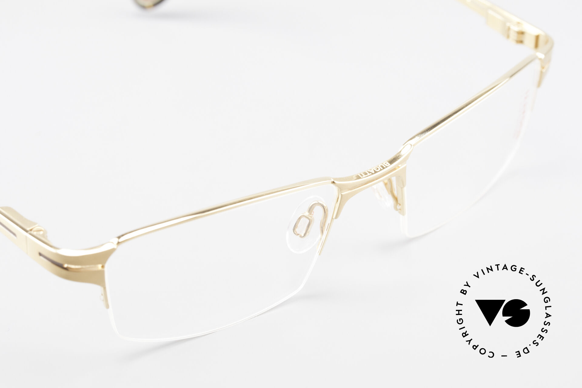 Glasses Bugatti 456 Nylor Titan Frame Gold-Plated