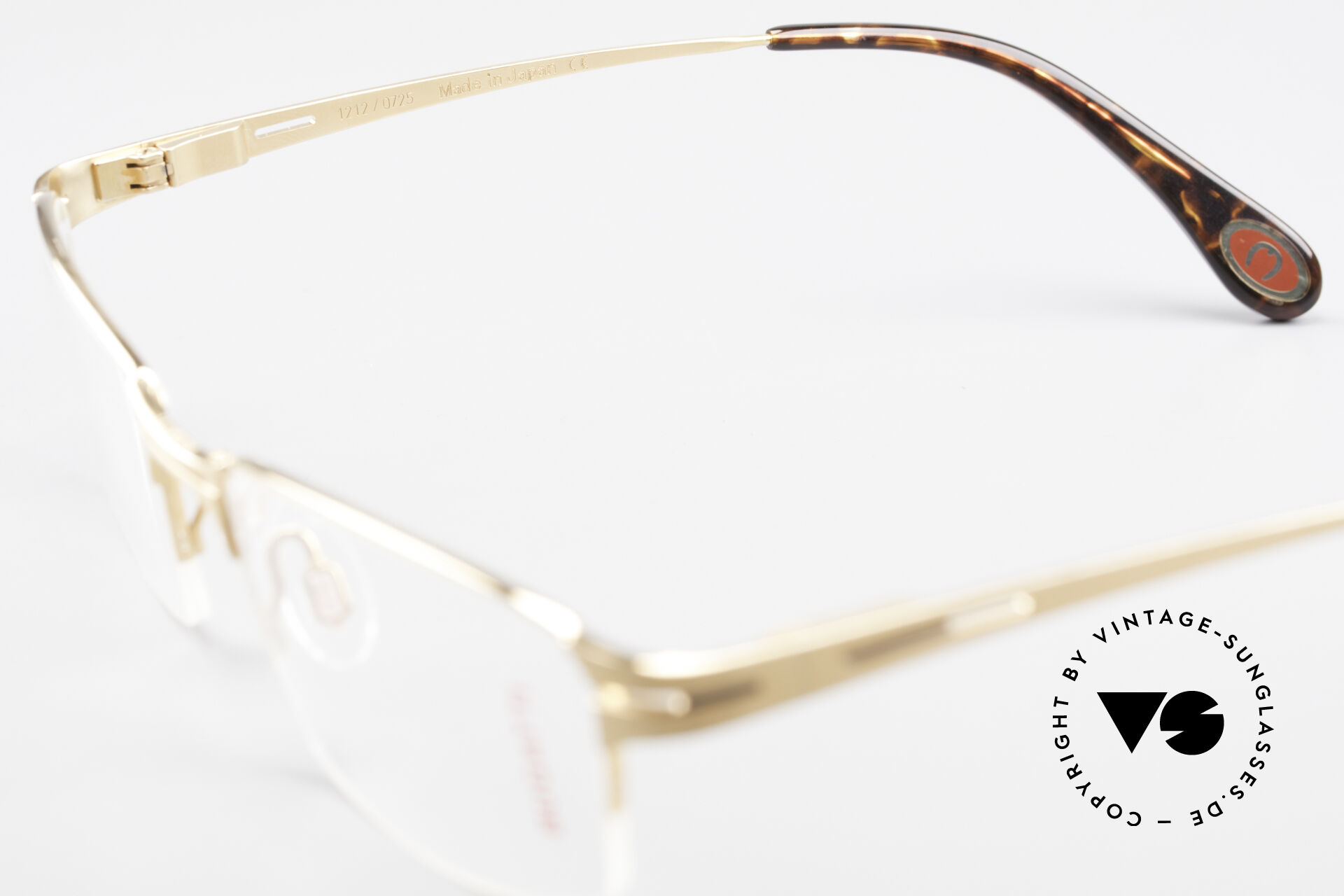 Glasses Bugatti 456 Nylor Titan Frame Gold-Plated