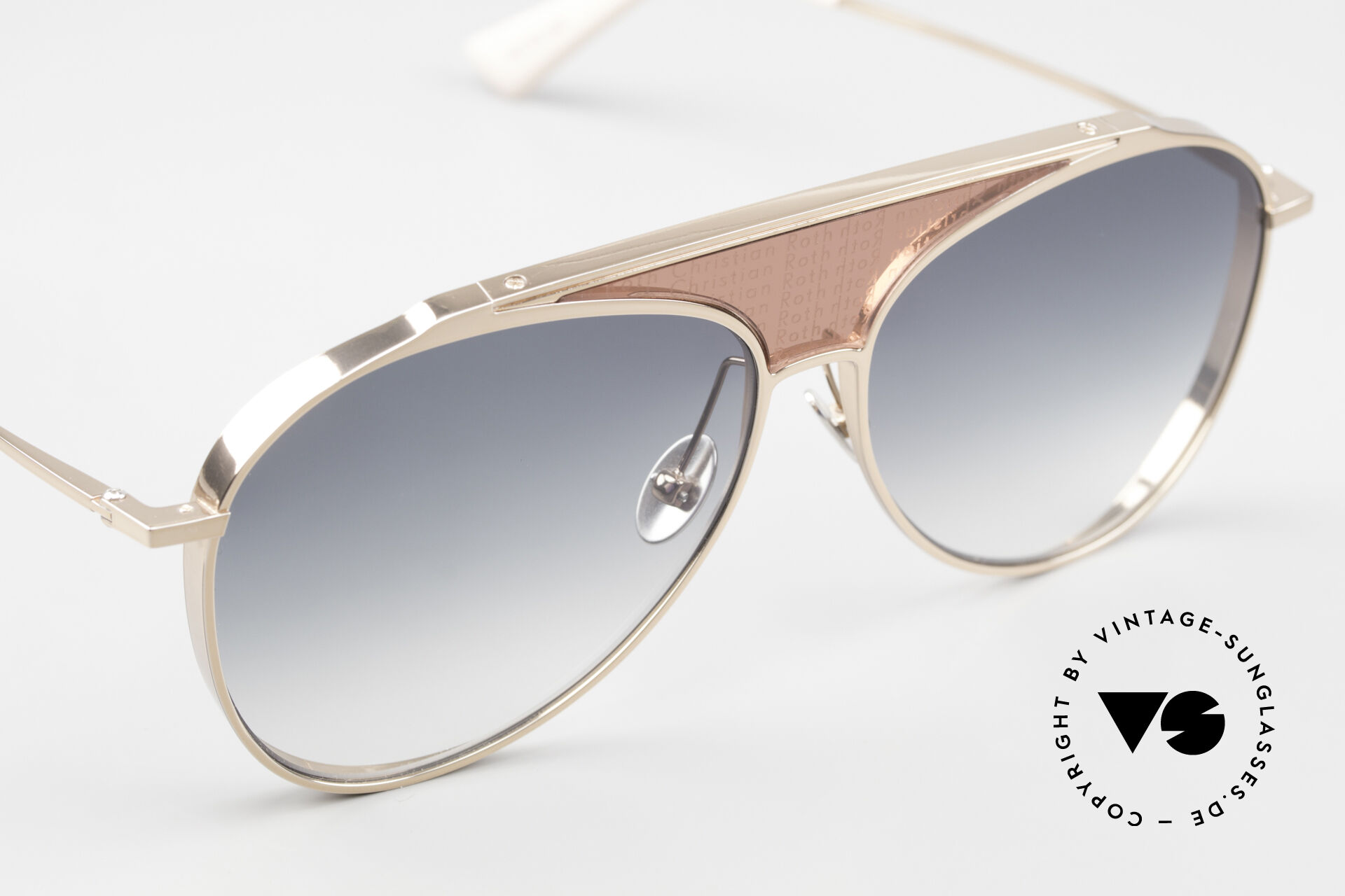 Sunglasses Christian Roth Funker Rosé Gold Titanium Frame