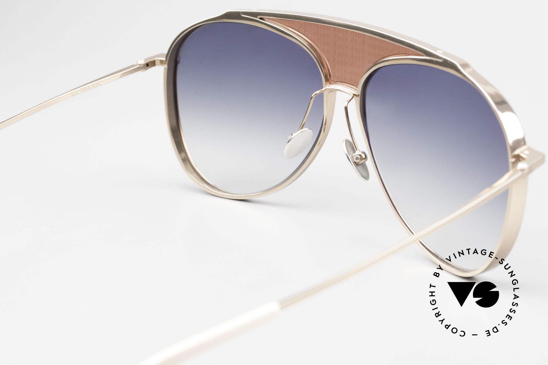 Sunglasses Christian Roth Funker Rosé Gold Titanium Frame