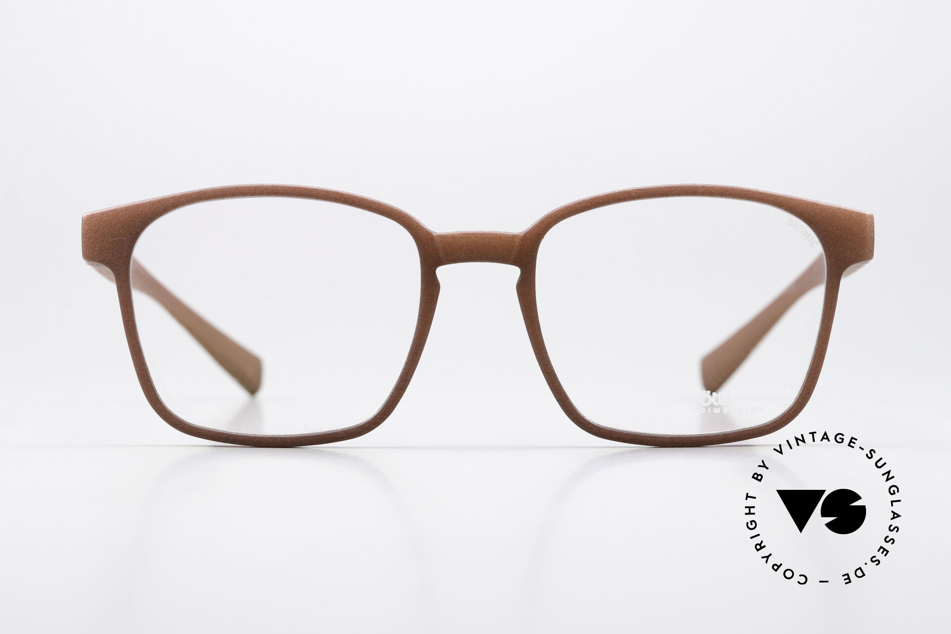 Glasses Götti Bionic Bora Less Is More Frame Design