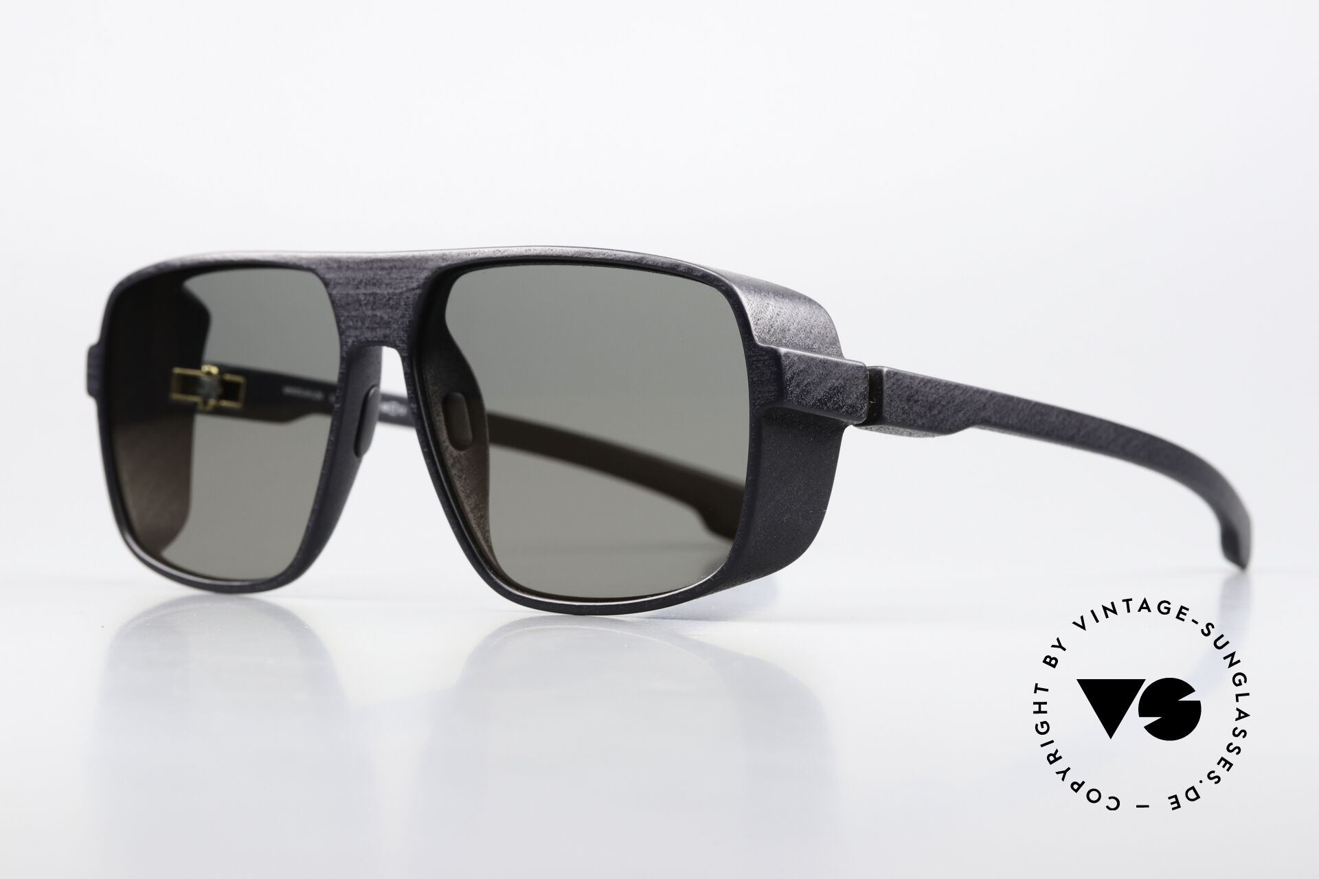 Sunglasses Mykita Mylon Daggoo Pitch Black Lightgold Flash