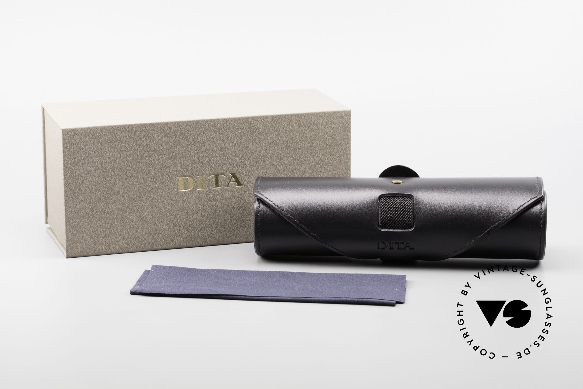 Sunglasses DITA Revoir Magical Cat-Eye Shades