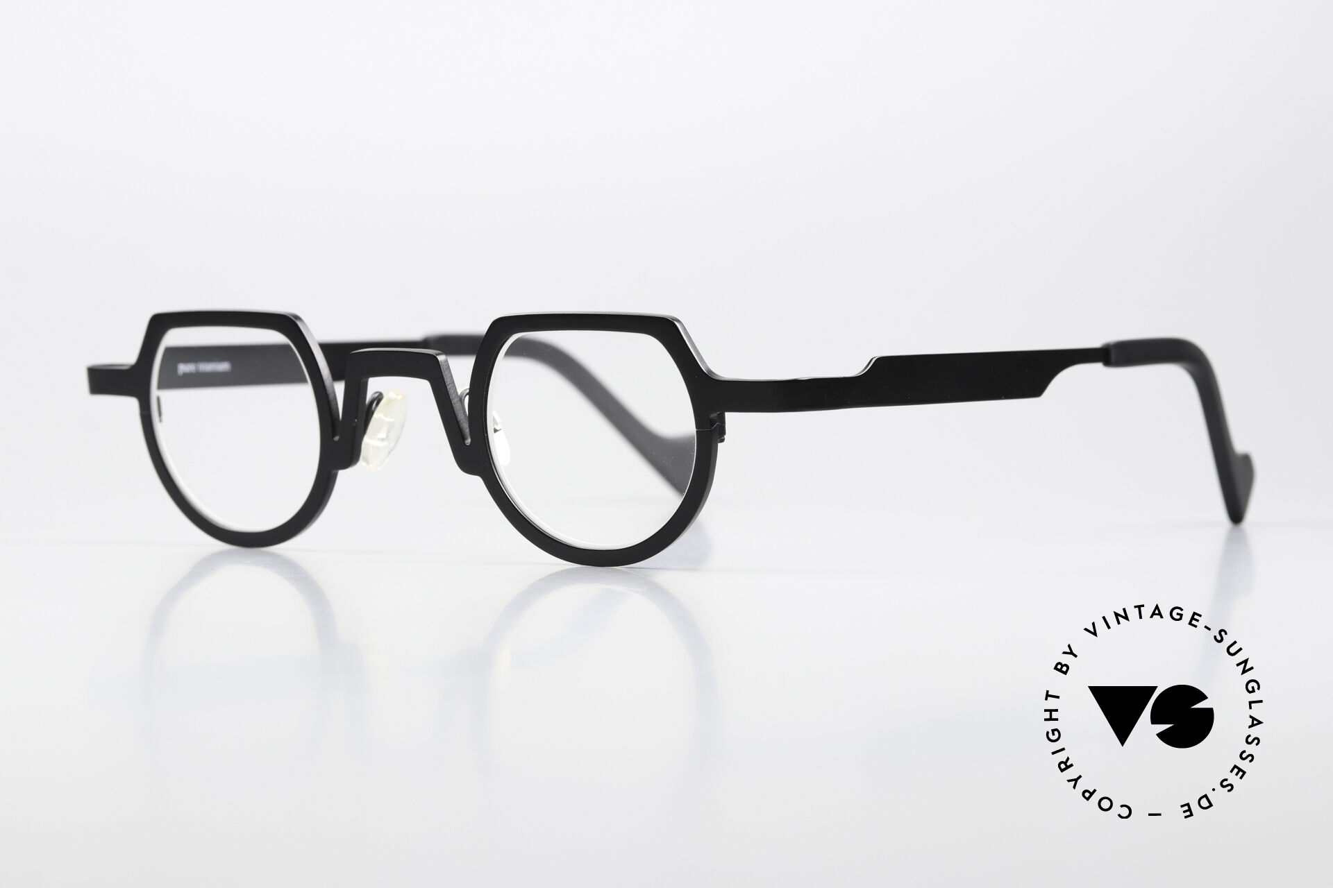 Glasses Theo Belgium Europe Titanium Frame Black Unisex